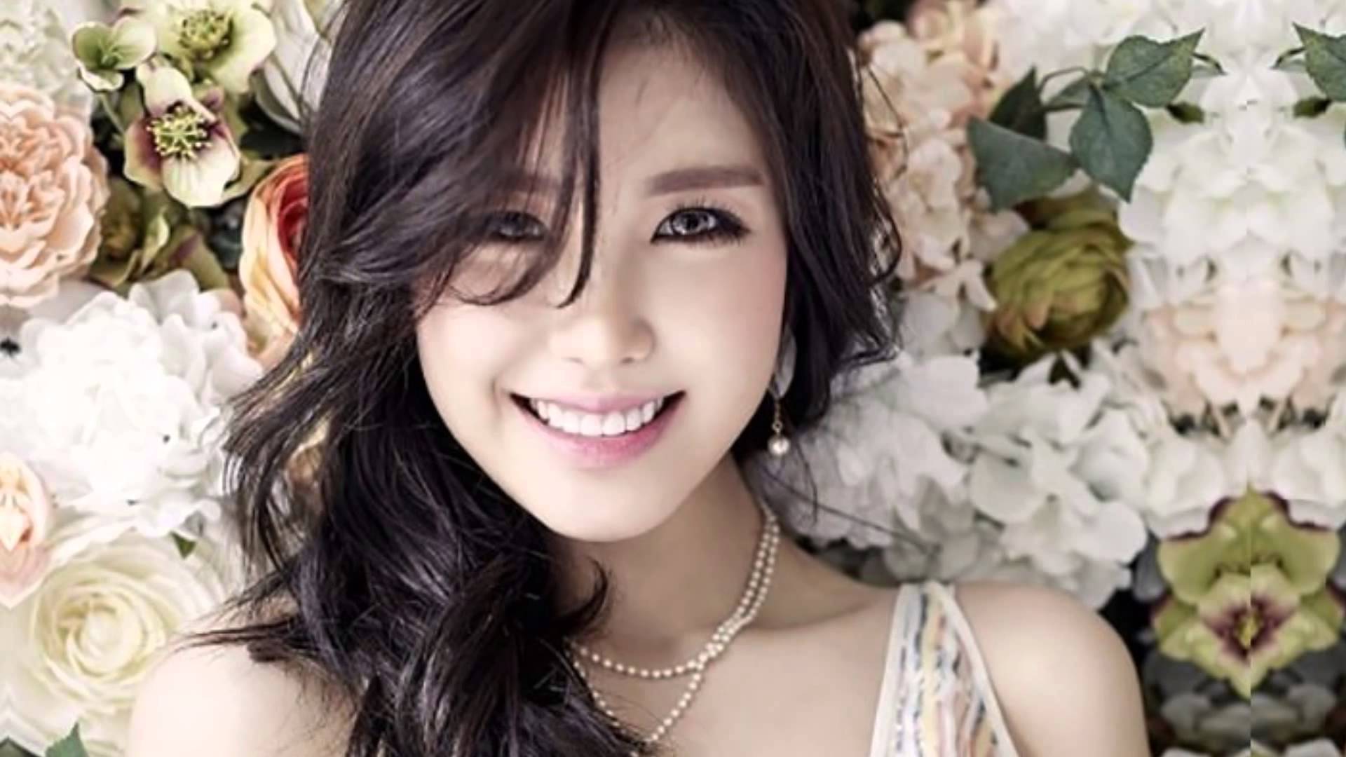 Seven easy but effective ways to make your Asian lady smile ...